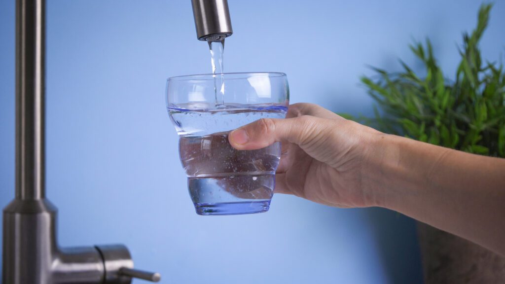 Waarom het gebruik van een waterfilter goed is voor het klimaat ...